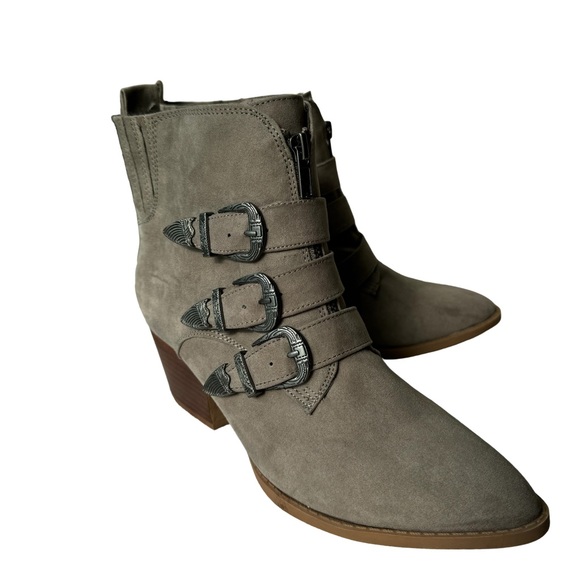 Carlos by Carlos Santana | Shoes | Carlos By Carlos Santana Vance Light ...